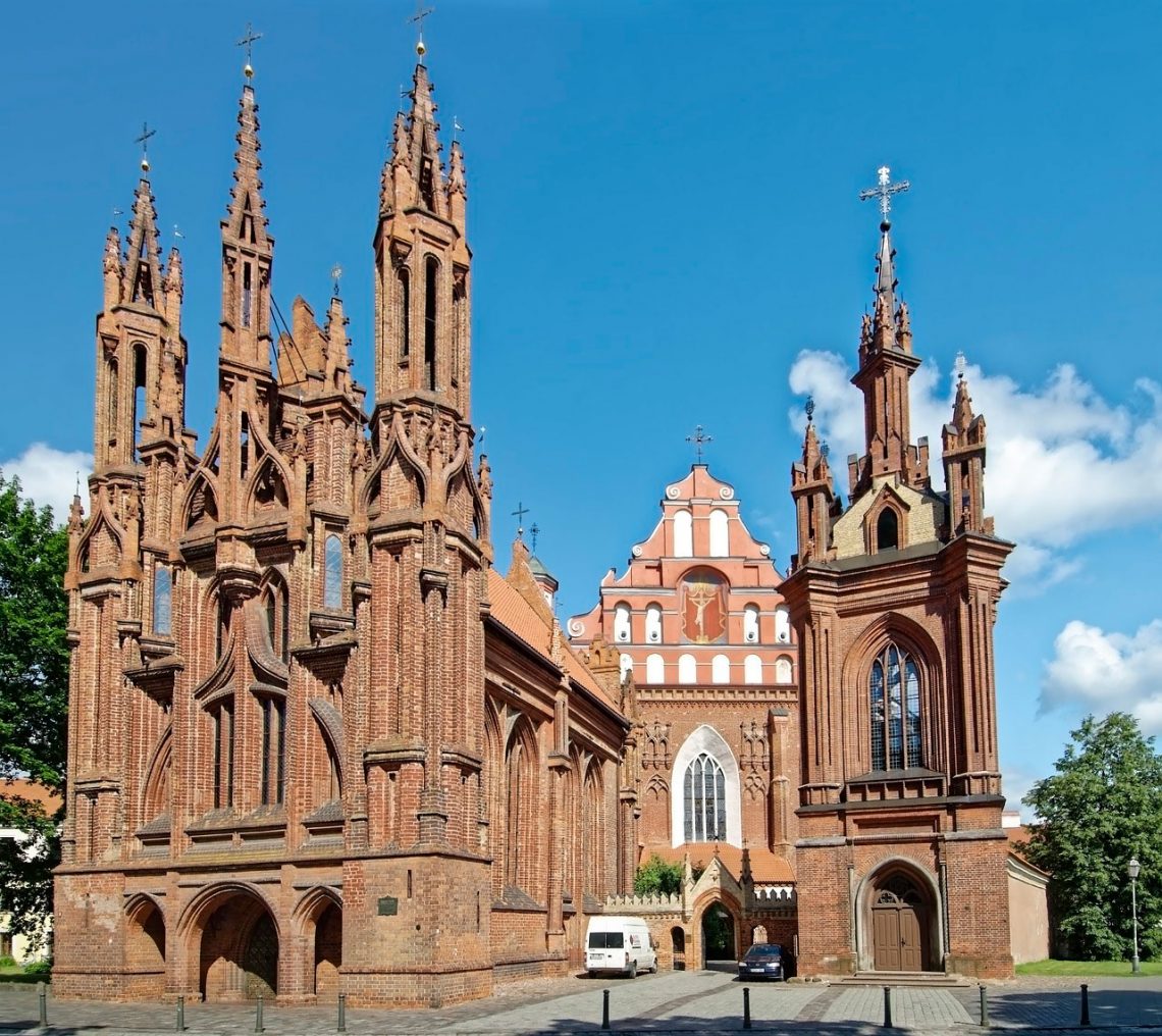 QUÉ VER en VILNIUS: GUÍA COMPLETA de la capital de Lituania